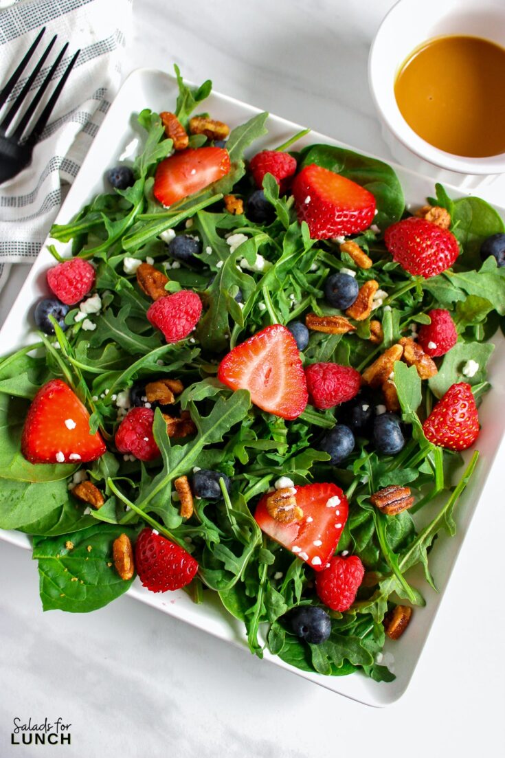 Refreshing Berry Salad with Creamy Balsamic Vinaigrette
